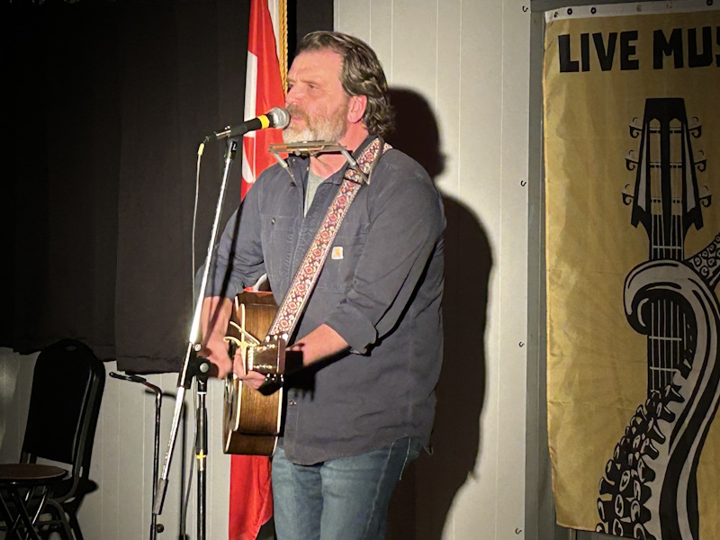 Mike Plume and friends serve up pure Canadiana in Watson appearance - DiscoverHumboldt.com ...